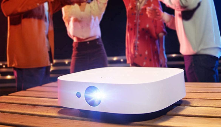 Best Projector Under $500 of 2025 - toolzguru.com